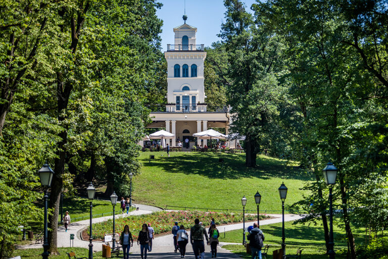 Neobično ime najpoznatijeg simbola parka Maksimir | Lice Grada